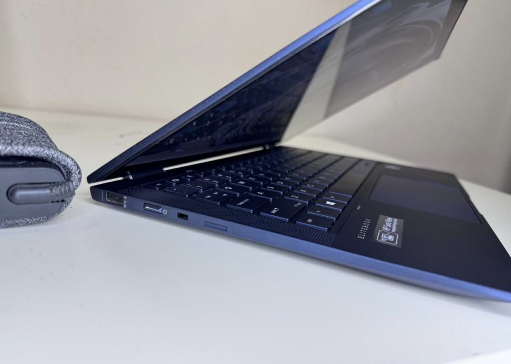 I5 HP Elite DragonFly | Touch Convertible | protected by Hp sure Start ...